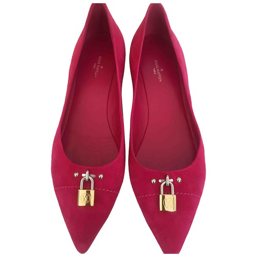 Louis Vuitton Pink Suede Shoes | semashow.com