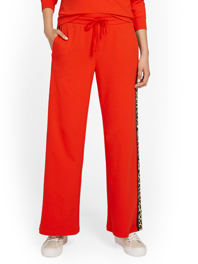 New York And Company Colorblock French Terry Wide-leg Pants Red | ModeSens