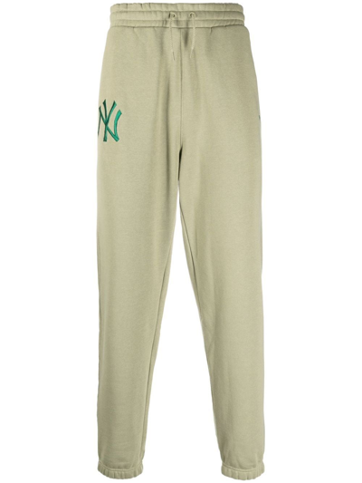 New Era New York Yankees Logo Track Pants In Green | ModeSens