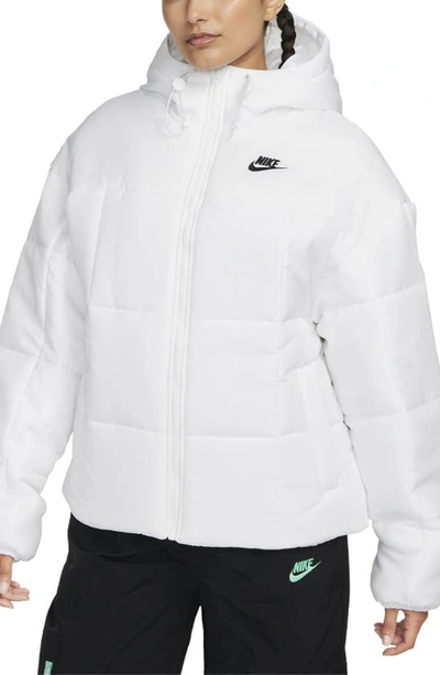 Nike Sportswear Classic Therma-fit Hooded Water Repellent Puffer Jacket ...