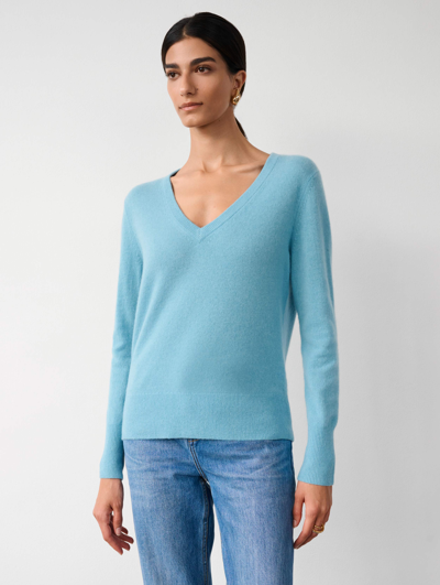 White + Warren Essential Cashmere V Neck Sweater In Glacier Blue | ModeSens