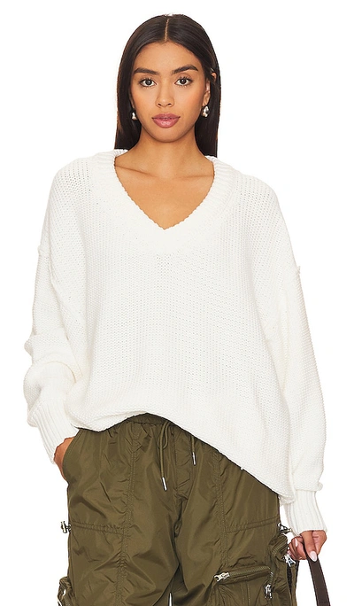 Free People Alli V Neck In White | ModeSens