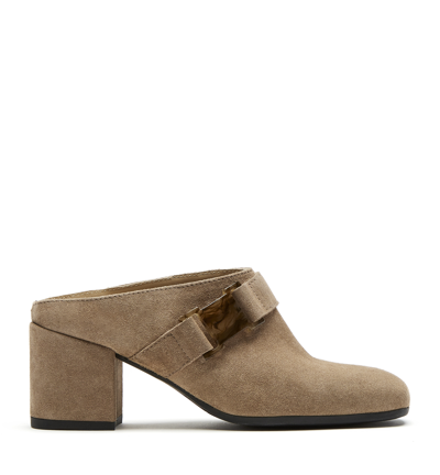 La Canadienne Juliet Suede Clog In Biscotti | ModeSens