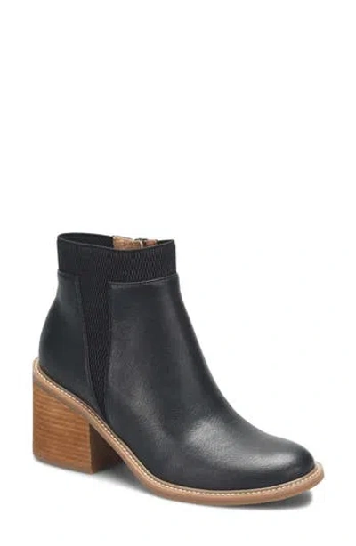 Korks Clove Block Heel Bootie In Black | ModeSens