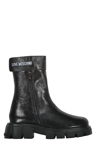 Love Moschino Logo Detail Leather Booties In Black | ModeSens
