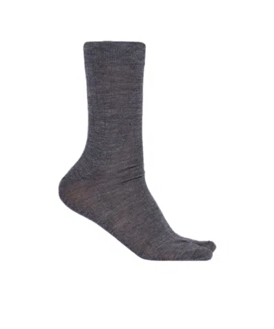 Maison Margiela Tabi Split-toe Socks In Black | ModeSens
