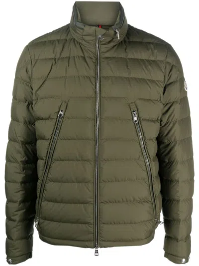 Moncler Alfit Concealed-hood Down Jacket In Grün | ModeSens