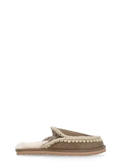 Mou Eskimo Stitch Slippers In Beige | ModeSens