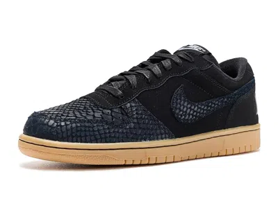 Nike Big Low Lux In Black | ModeSens
