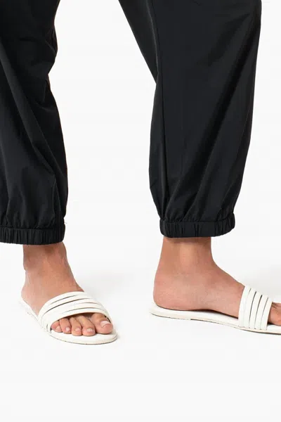 Tkees Serena Slide In Cream In White | ModeSens