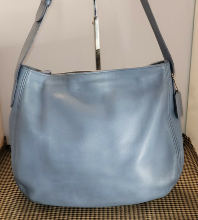Pre-owned Coach Vintage Soho Zip Hobo Periwinkle Leather Shoulder Bag ...