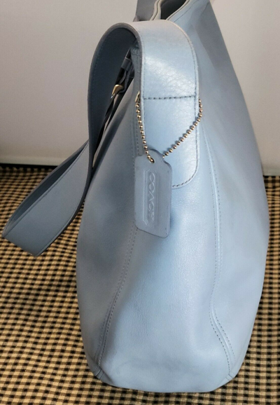 Pre-owned Coach Vintage Soho Zip Hobo Periwinkle Leather Shoulder Bag ...