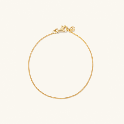Mejuri Baby Curb Chain Bracelet In Yellow | ModeSens