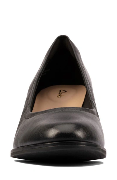 Clarks Kaylin Flex Pump In Black | ModeSens