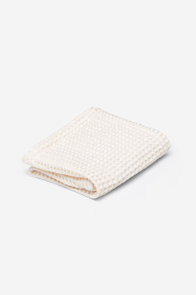 Ettitude Waffle Face Washer In Beige | ModeSens