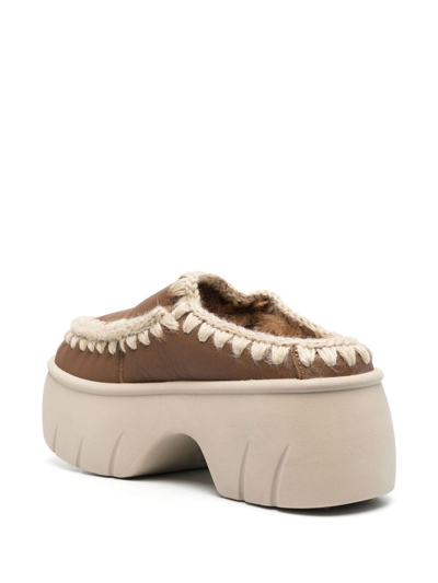 Mou Eskimo Twist Platform Clogs In Braun | ModeSens