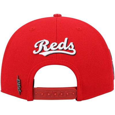 Pro Standard Red Cincinnati Reds Stacked Logo Snapback Hat | ModeSens