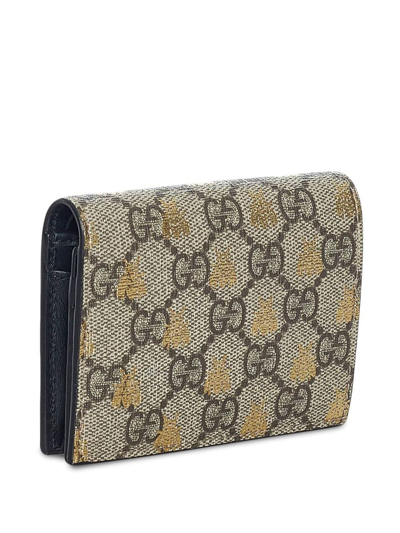Pre-owned Gucci Gg Supreme Bee-motif Compact Wallet In Brown | ModeSens