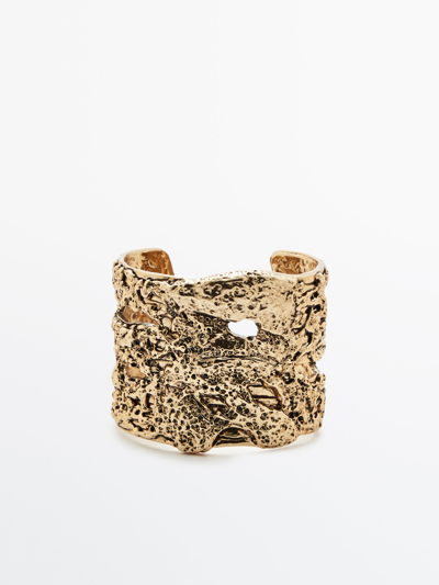 Massimo Dutti Rigid Gold-plated Textured Arm Cuff | ModeSens