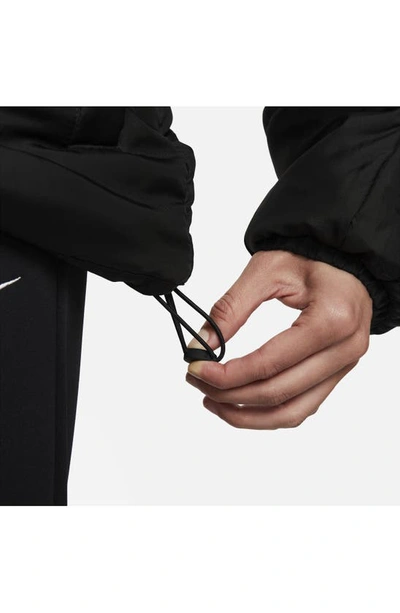 Nike Sportswear Classic Therma-fit Hooded Water Repellent Puffer Jacket ...