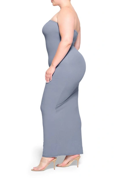 Skims Fits Everybody Strapless Body-con Dress In Slate | ModeSens