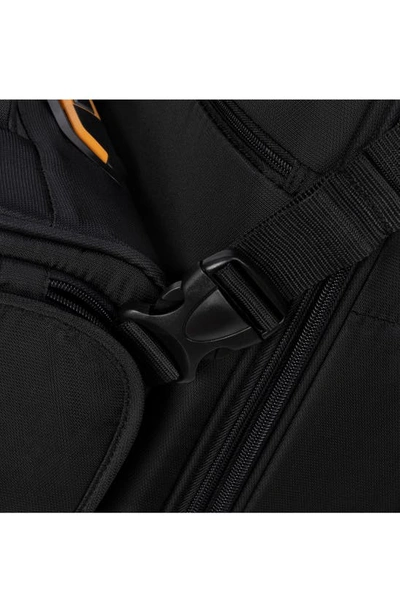 It Luggage Simultaneous 25-inch Softside Spinner Luggage In Black ...