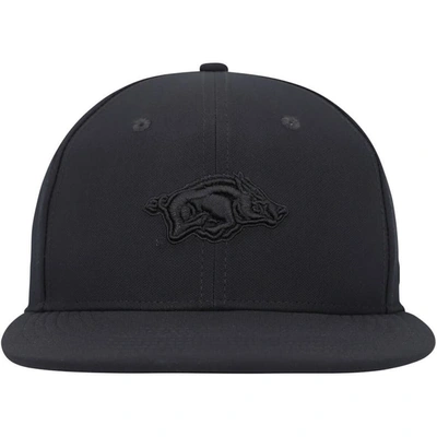 Nike Black Arkansas Razorbacks Triple Black Performance Fitted Hat ...