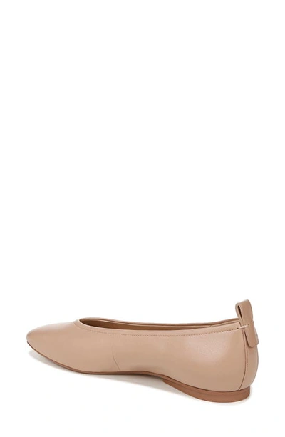 27 Edit Naturalizer Carla Skimmer Flat In Creme Brulee Leather | ModeSens