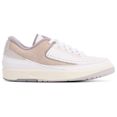 Jordan Mens Retro 2 Low In White/cement Grey/sanddrift | ModeSens