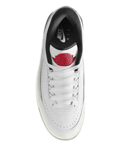 Jordan Mens Aj 2/3 In Red | ModeSens