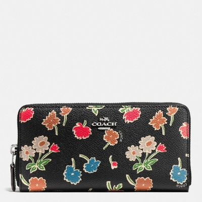 Coach Accordion Zip Wallet In Daisy Field Print Coated Canvas In ...
