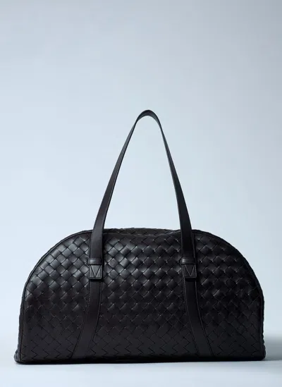 Bottega Veneta Men Jim Queen Duffle Bag In Black | ModeSens
