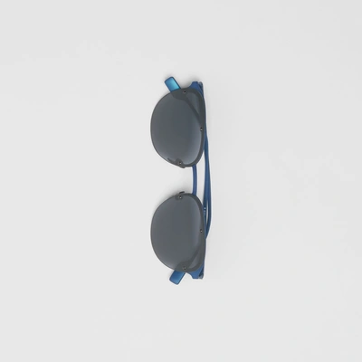 Burberry Round Frame Sunglasses In Blue | ModeSens